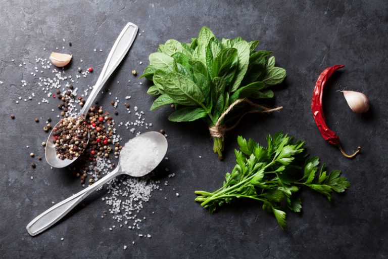 ABC's of Choosing Greens for your Salad