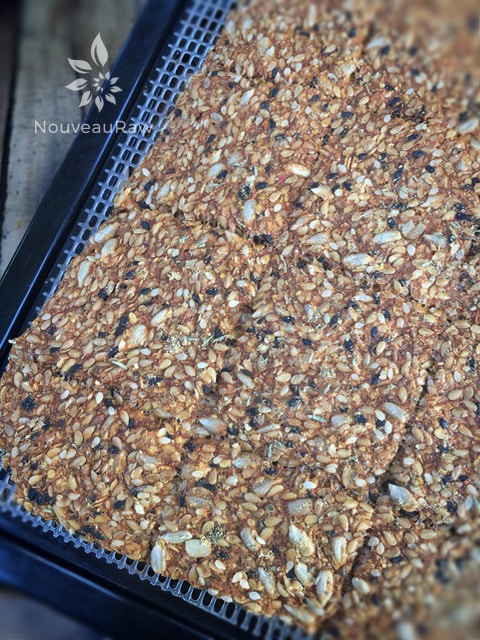 Raw Za’atar Crackers