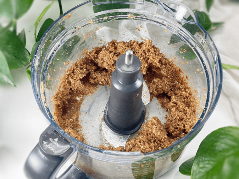 Mulberry Crunch Candy Bars | Nouveau Raw