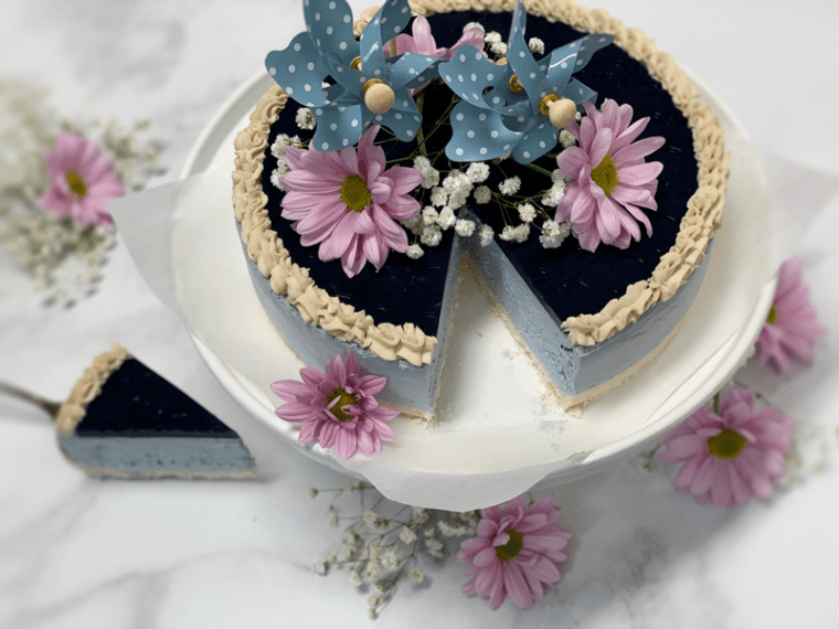 Butterfly Pea Flower Cheesecake